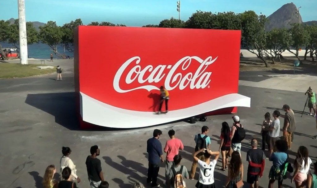 Coca-Cola Cria Outdoor Que Vira Rampa De Skate - Comunicadores
